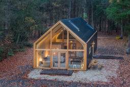 13 Best Modern Prefab Cabins - ManMadeDIY
