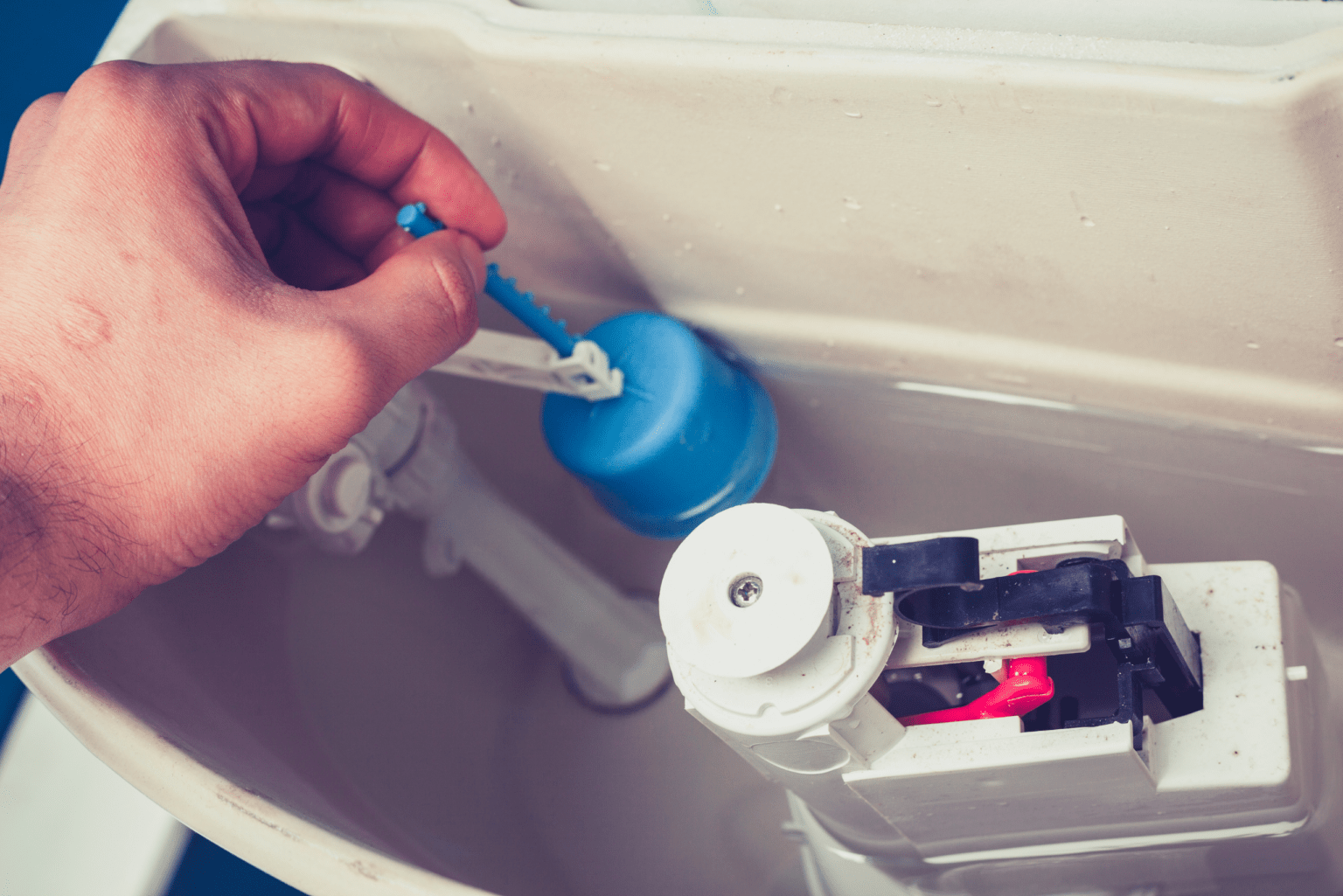 Toilet Handle Broke: What Now? How To Fix It? - ManMadeDIY
