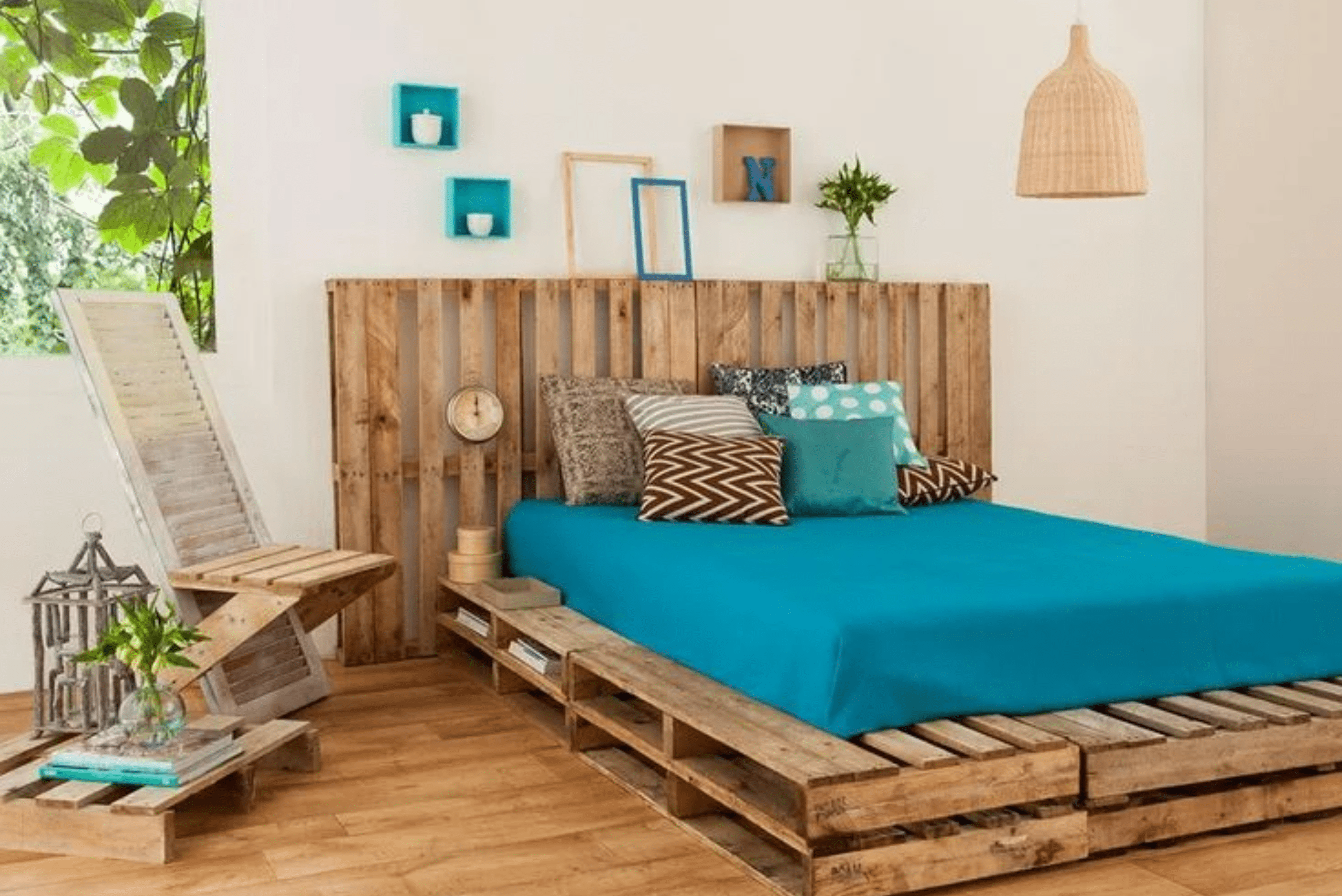 Pallet decor store