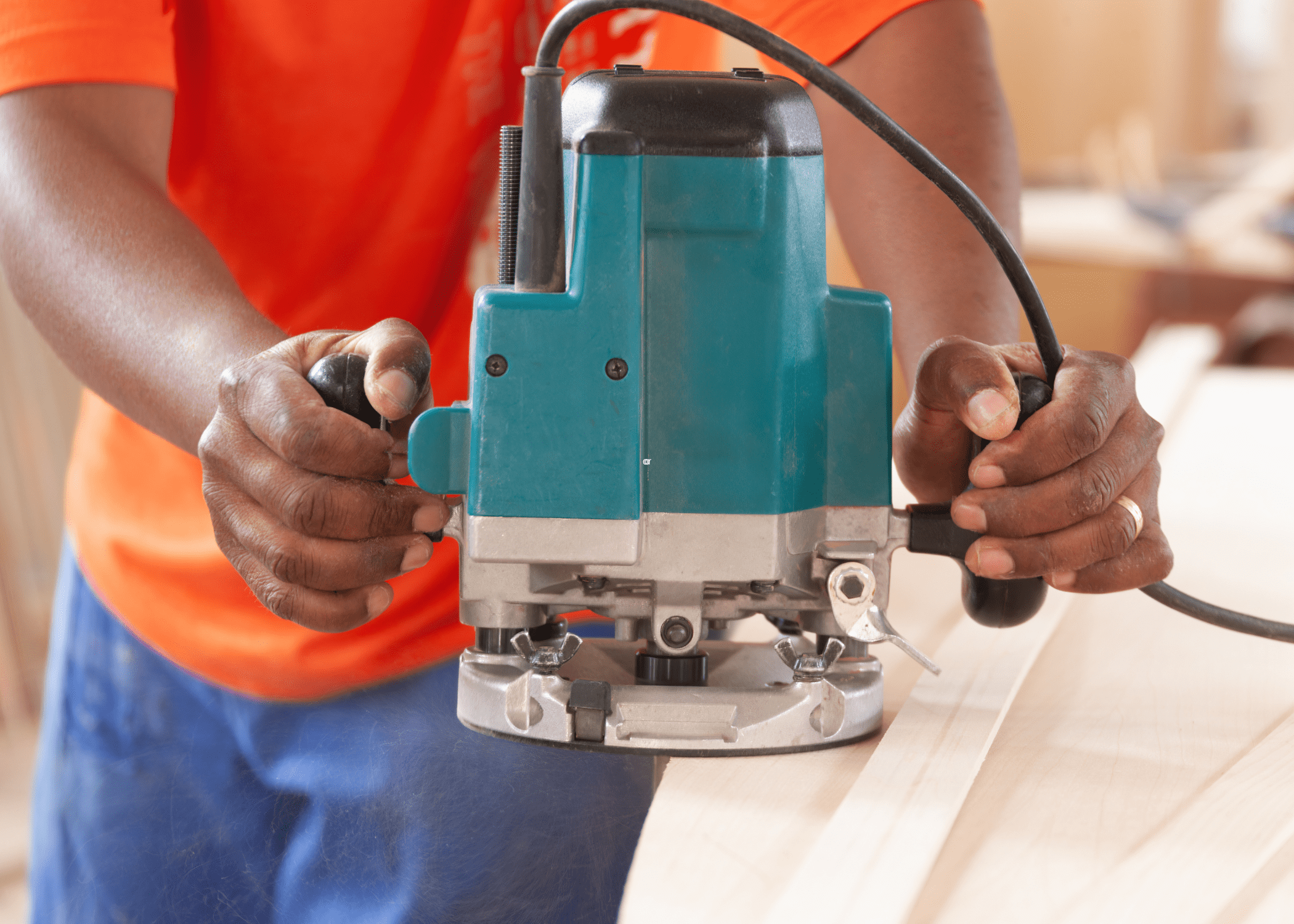 How to Cut Rabbets, Dados, and Grooves Using a Router - ManMadeDIY