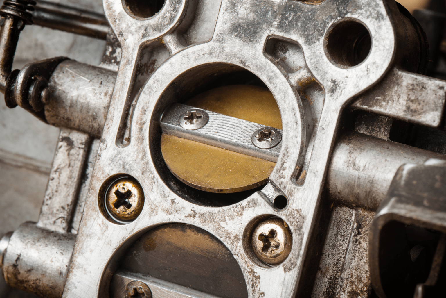 How to Clean Carburetor on Lawn Mower – Step-by-Step Maintenance Guide ...