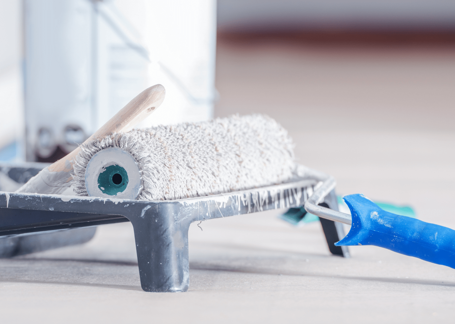 How to Remove Paint From Paint Brushes and Rollers Efficiently - ManMadeDIY