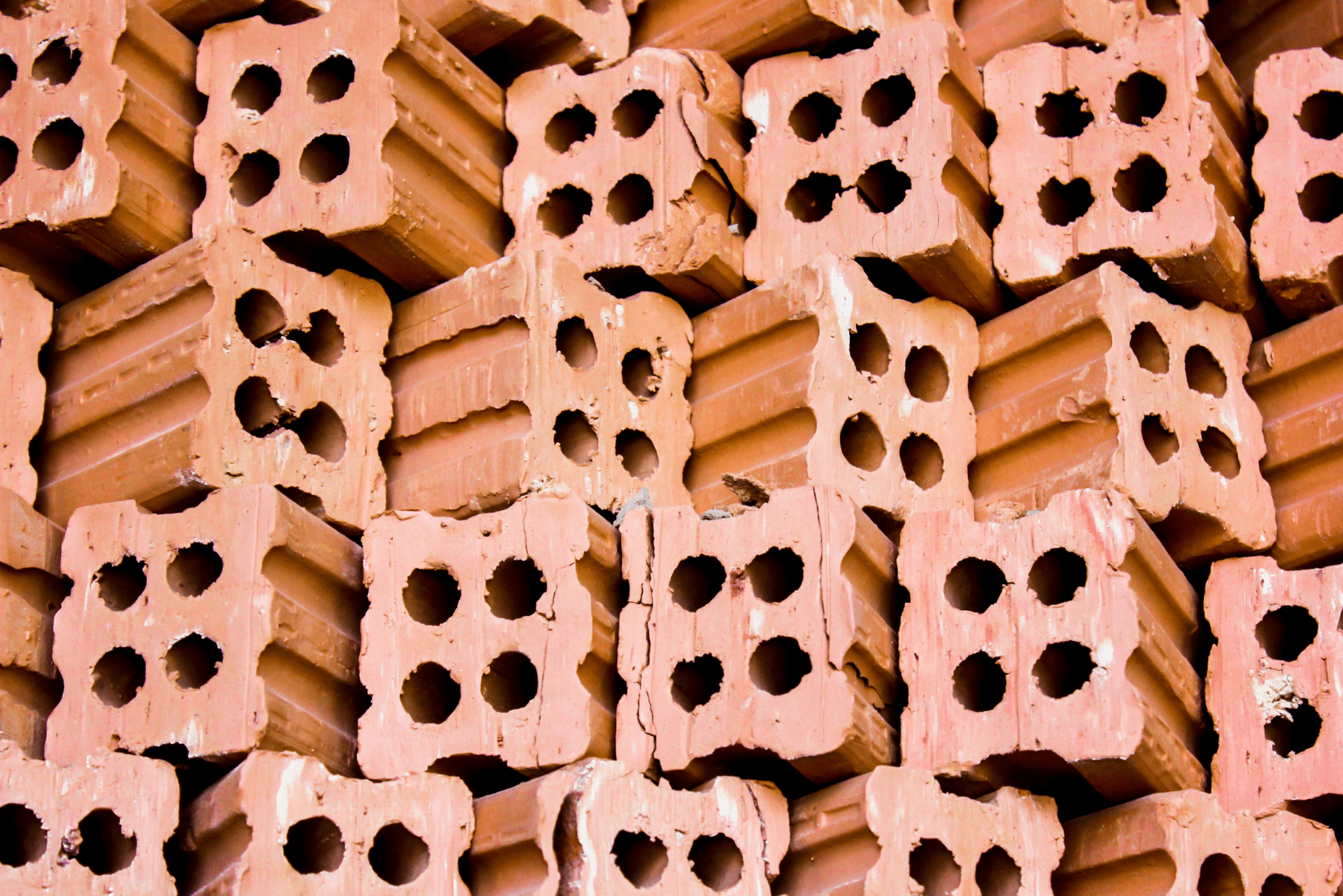 Build Your Own DIY Brick Fire Pit for Year-Round Backyard Gatherings ...