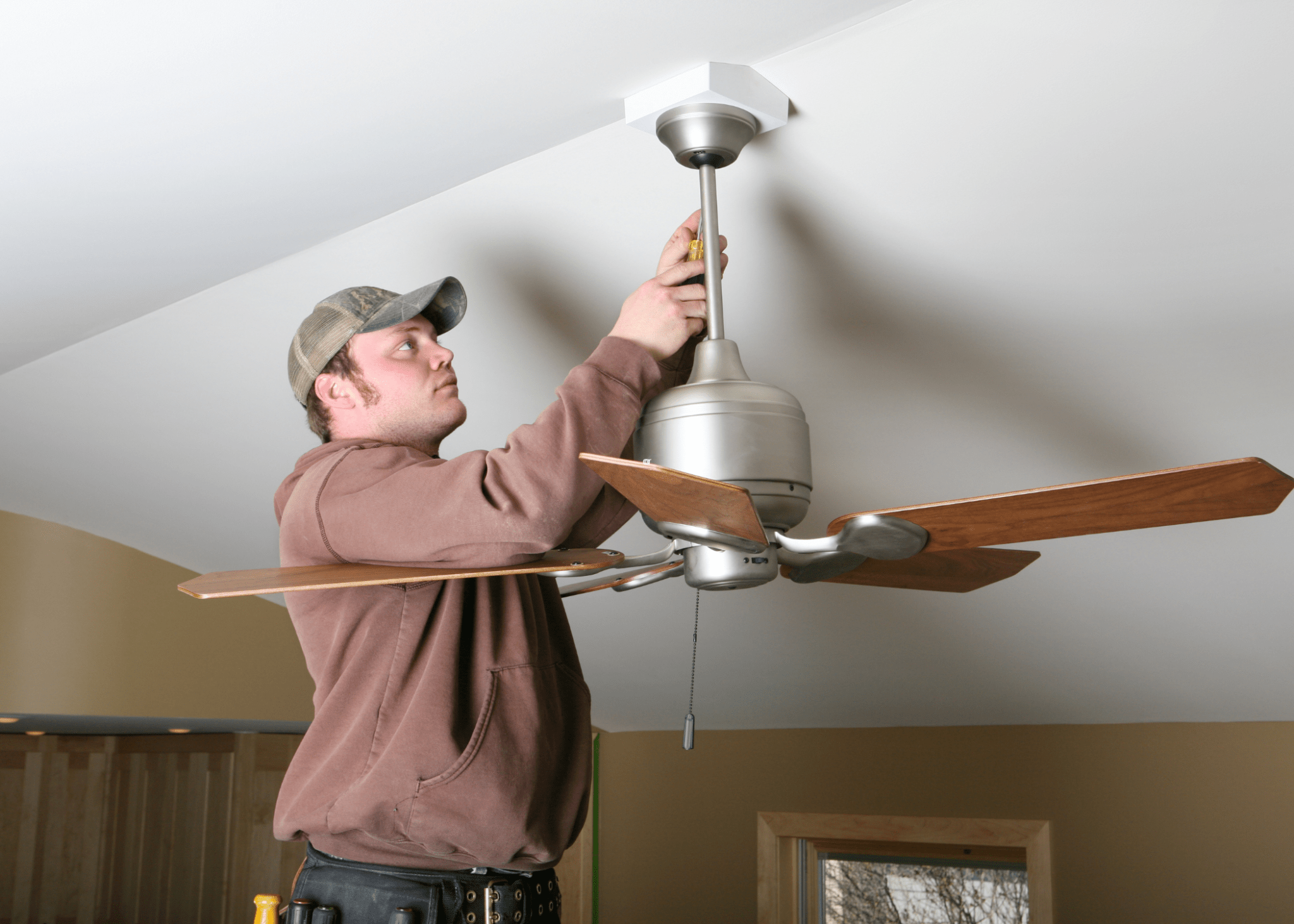 Detailed Guide for How to Balance a Ceiling Fan - ManMadeDIY