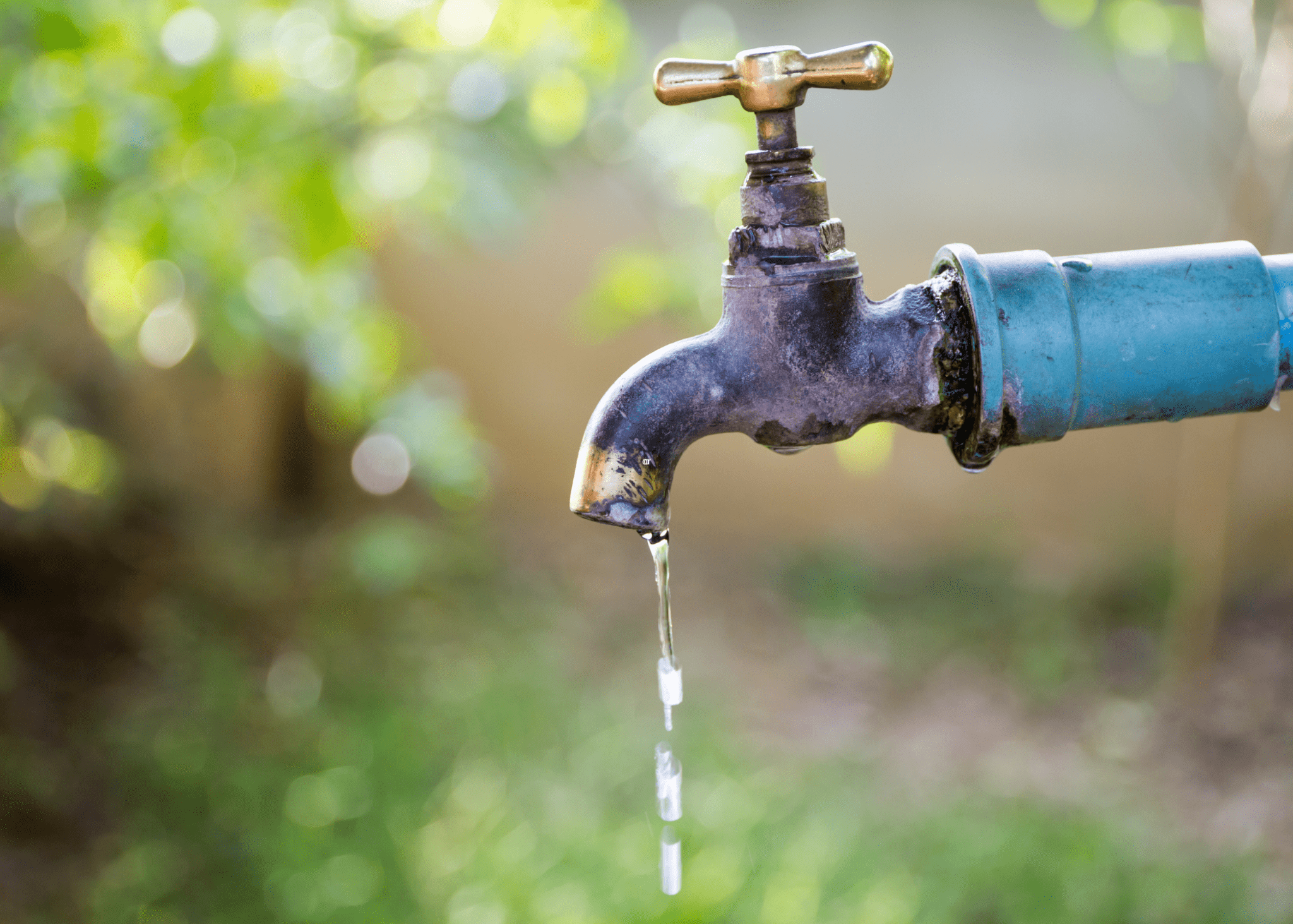 7 Ways to Fix Your Leaking Outdoor Spigot - ManMadeDIY