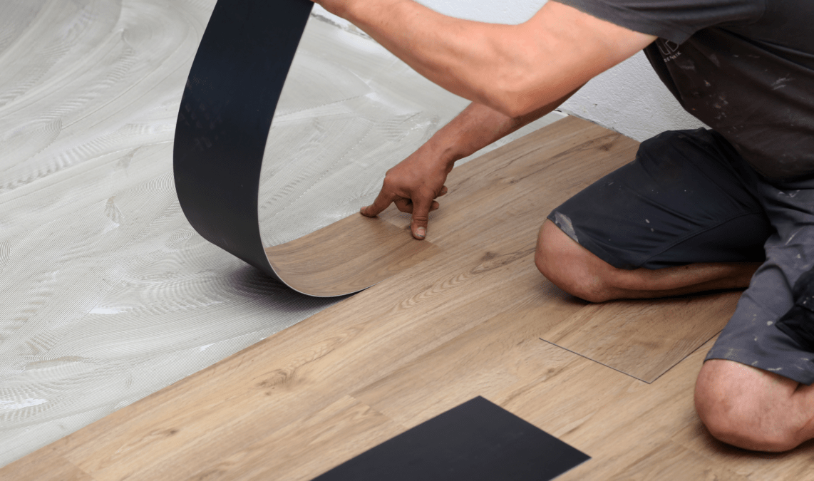 Your Vinyl Flooring Could Be Poisoning Your Home - ManMadeDIY